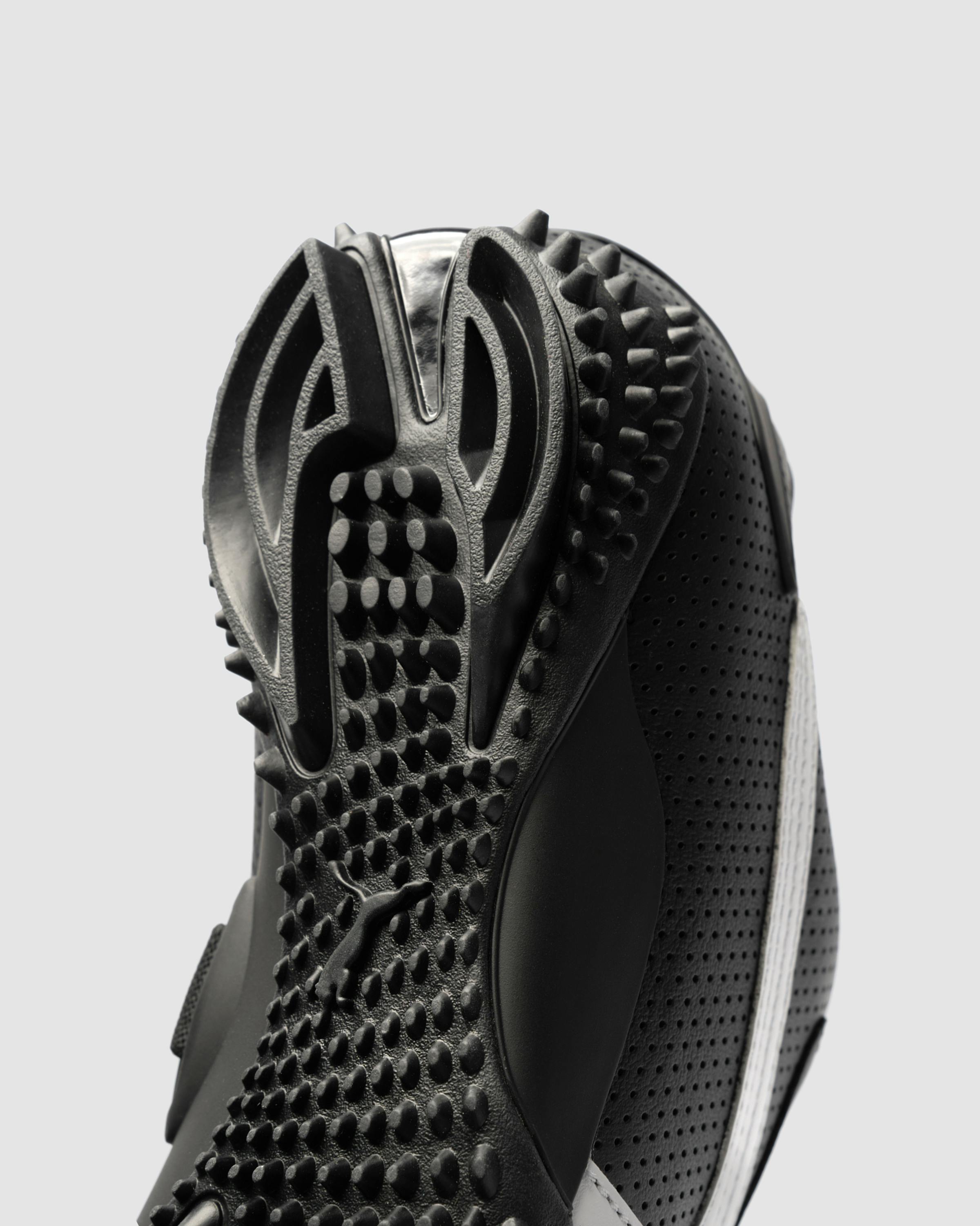 Puma – Mostro Perf PUMA White/PUMA Black | Highsnobiety Shop