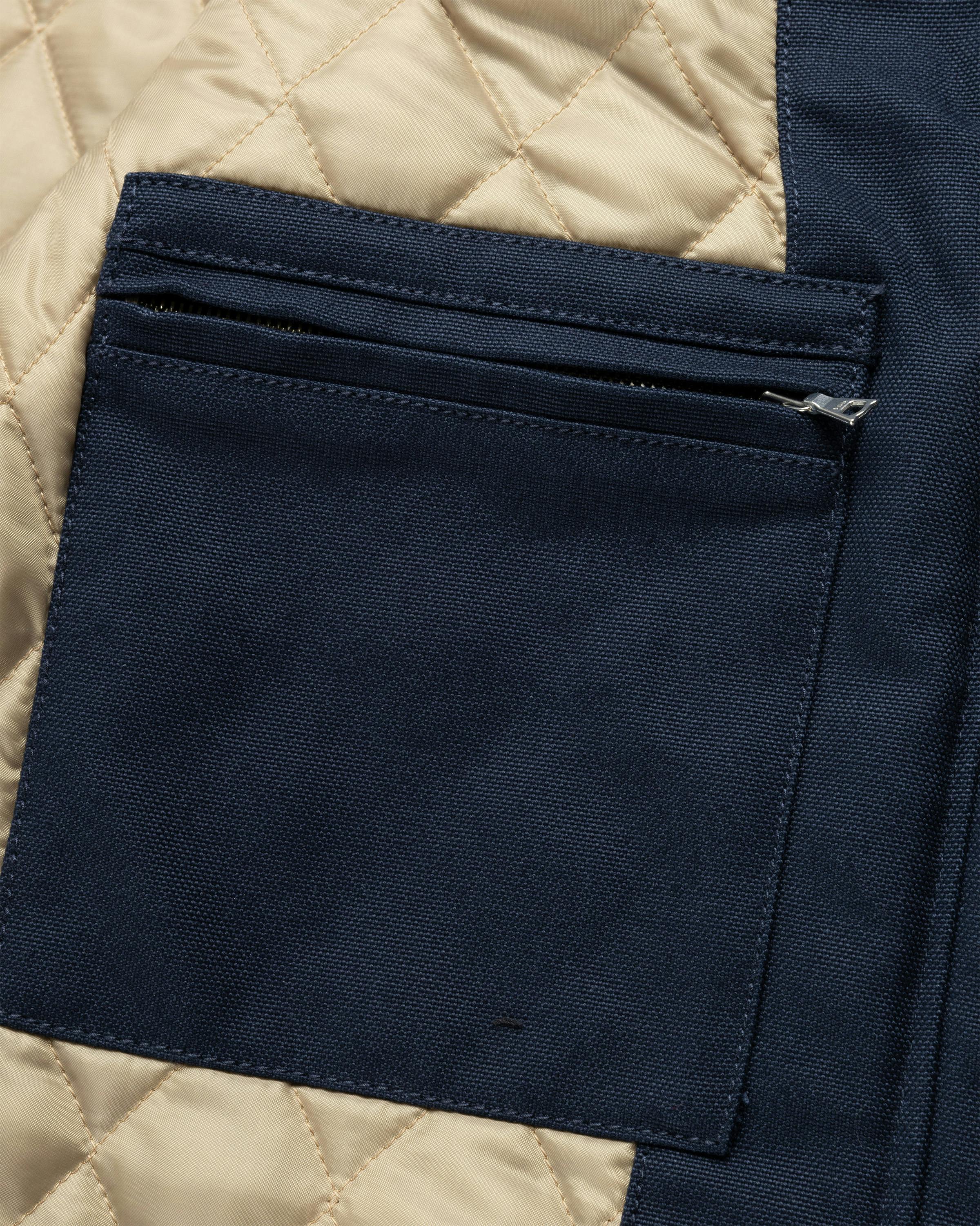 Highsnobiety HS05 – Oxford Canvas Insulated Jacket Navy | Highsnobiety Shop