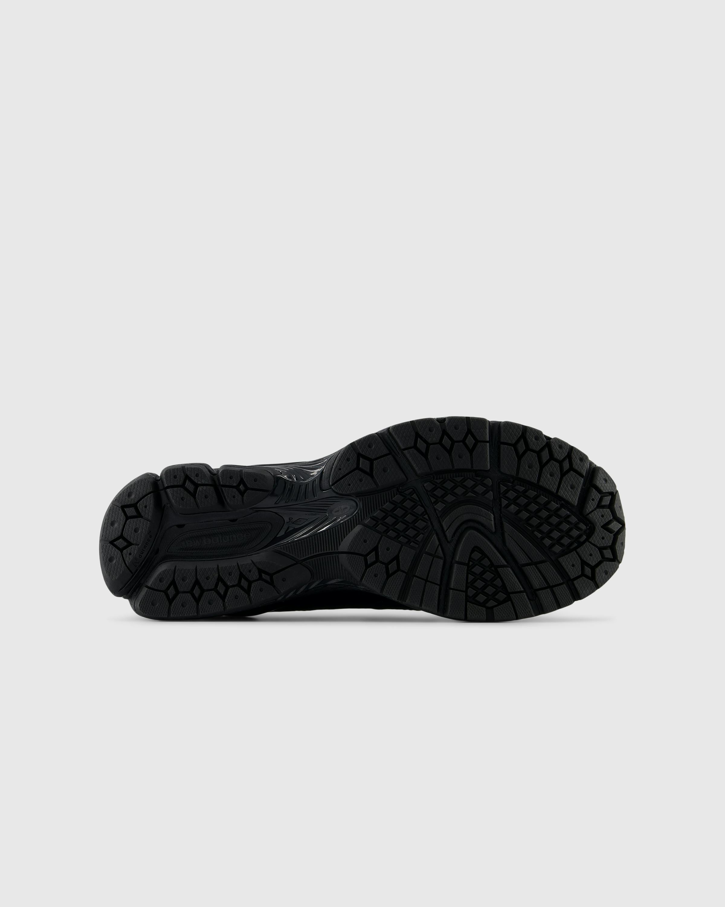 New Balance – 1906L BLACK Sneaker | Highsnobiety Shop