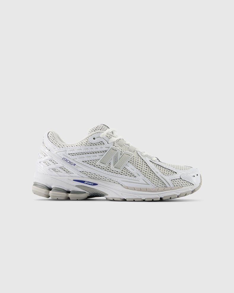 New Balance’s 370 Is a Dad Shoe With Retro Gusto