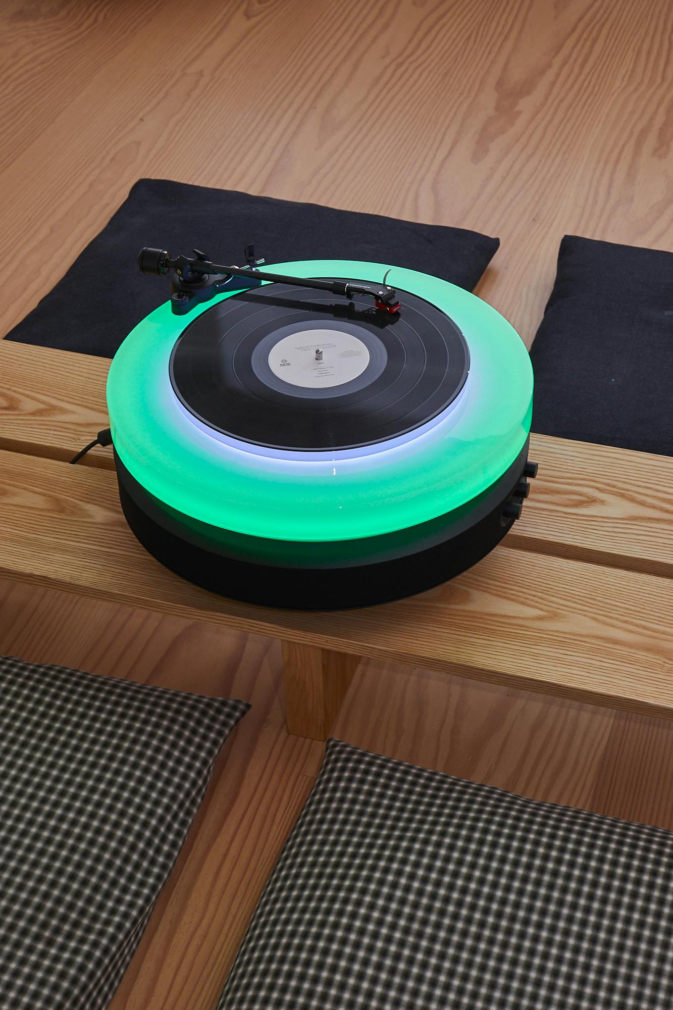Audio-Technica's Hotaru Turntable Turns Music Into Light