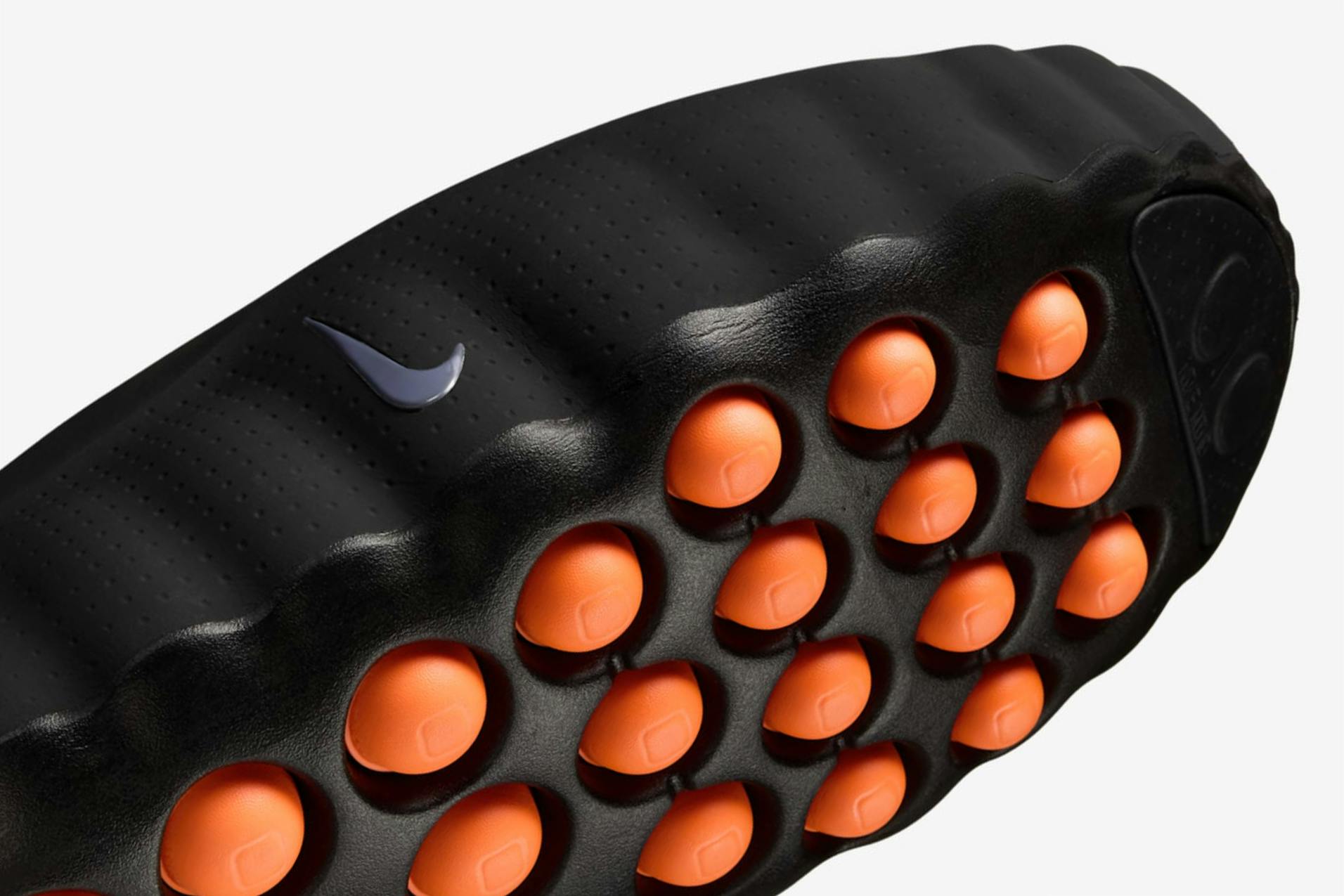 This Textural Nike Dunk Gets Its Well-Deserved Flowers