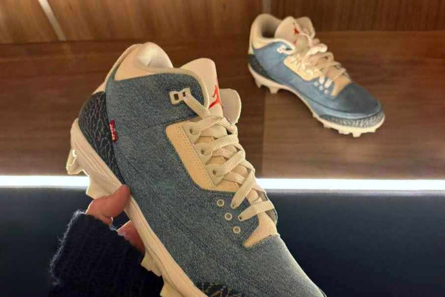 Jordan Made Levi's Denim Cleats for the Super Bowl