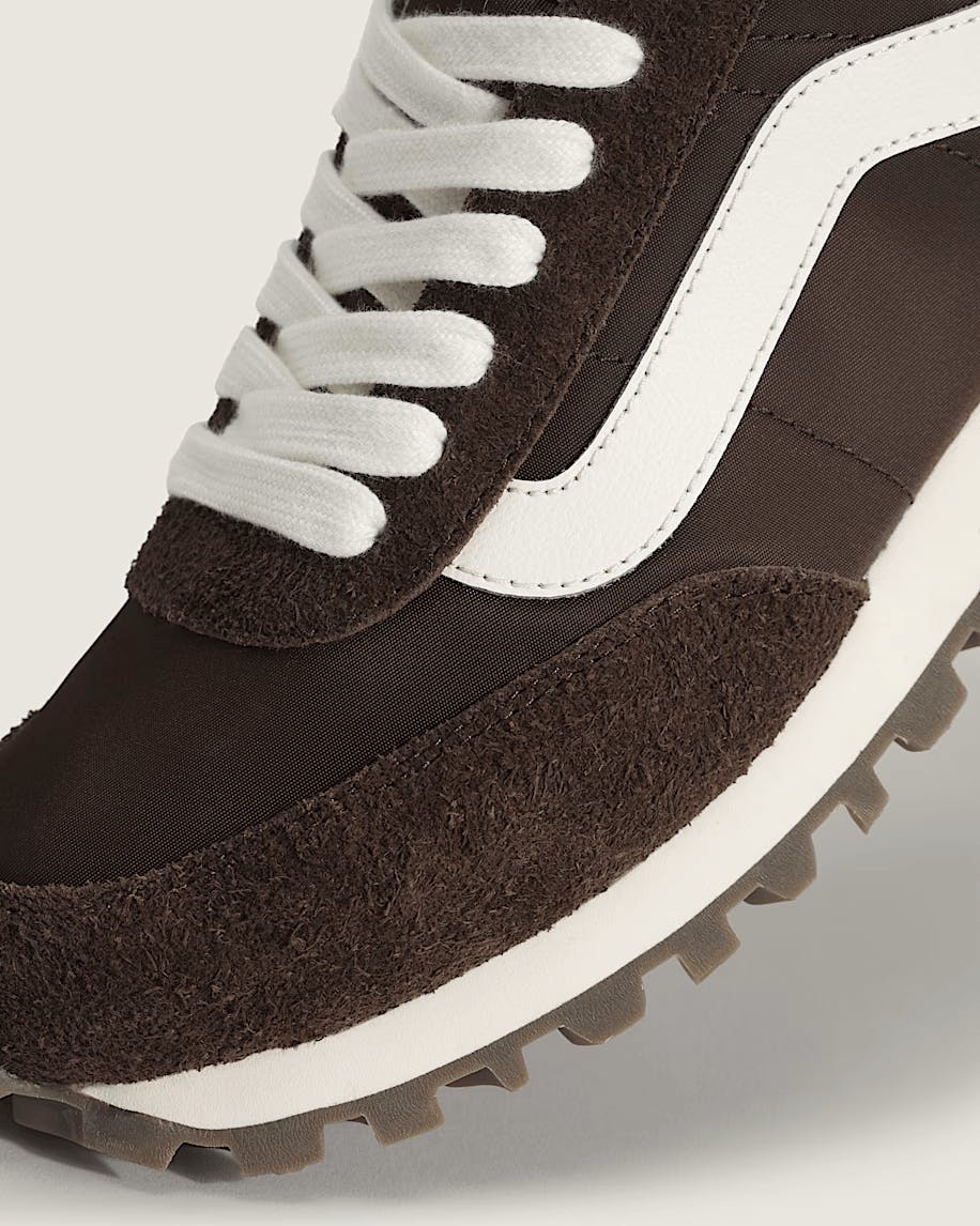 The Vans Style 152 Proves the Power of the Archive