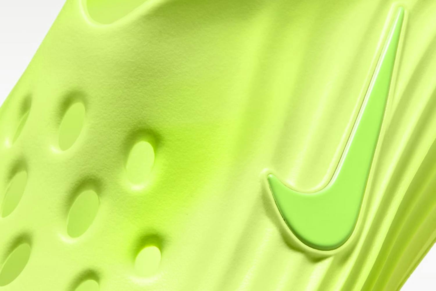 Nike's Plush Precision 8 Is an Insanely Wavy Basketball Shoe