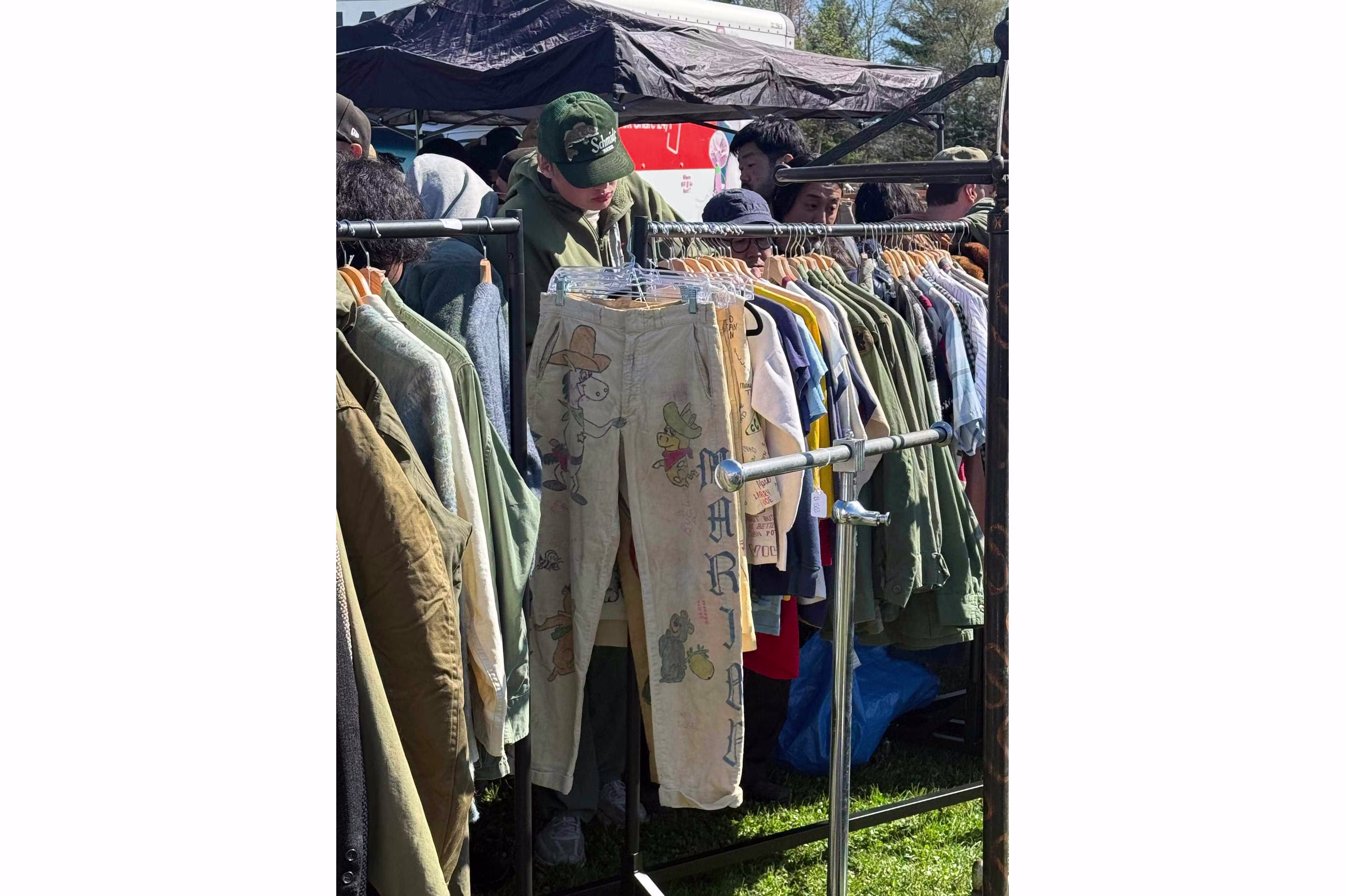 Brimfield Flea Market Is the Vintage World's Secret Sauce