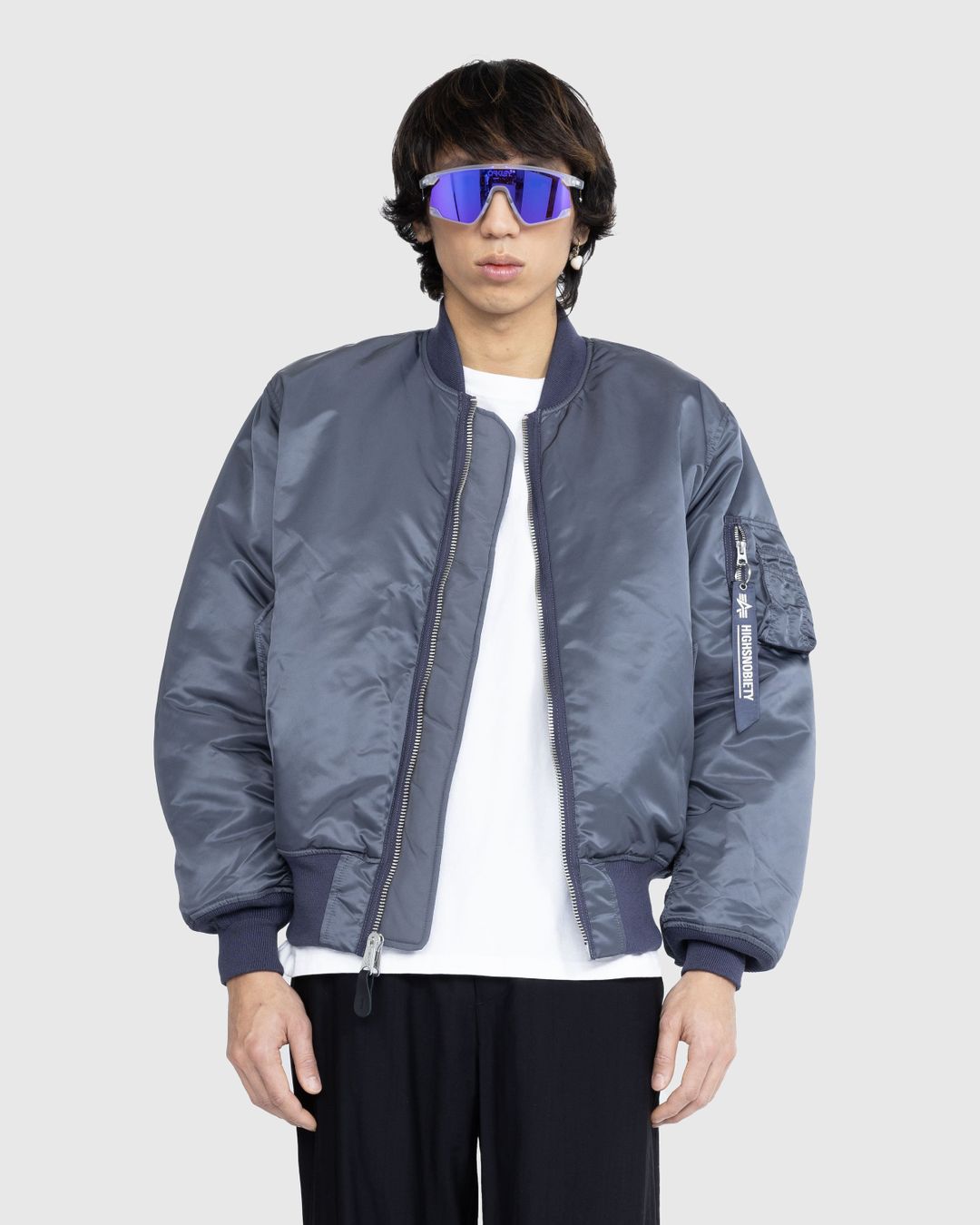 Alpha Industries x Highsnobiety – MA-1 Bomber Navy | Highsnobiety Shop