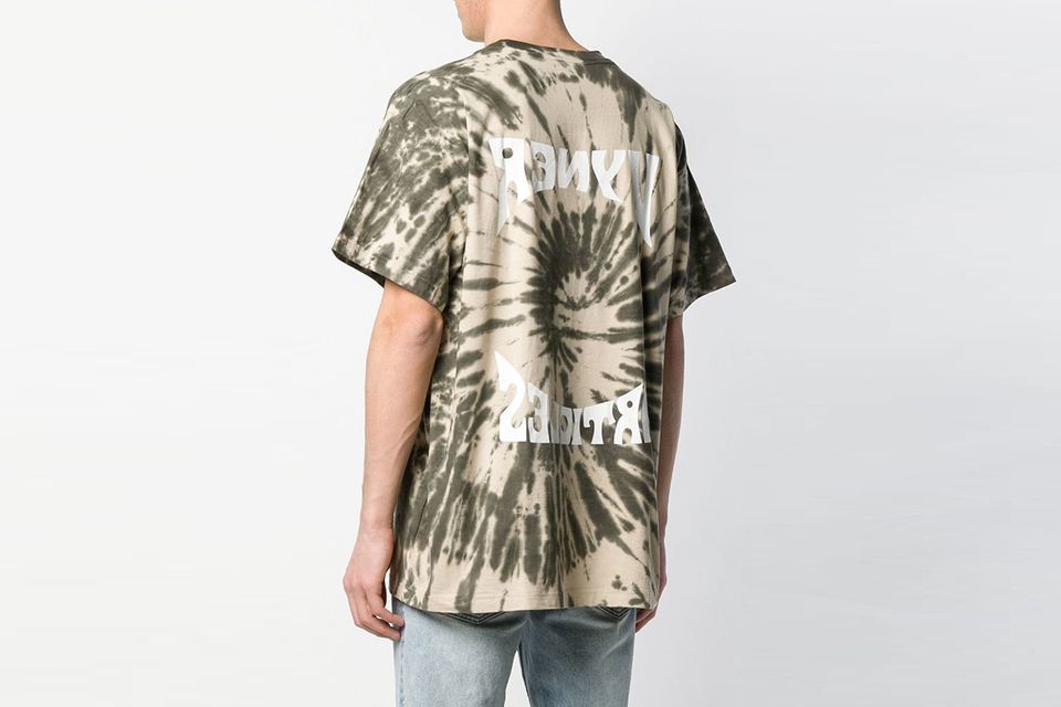 Fashion Buyers Pick Their Favorite T-Shirts to Buy For SS19