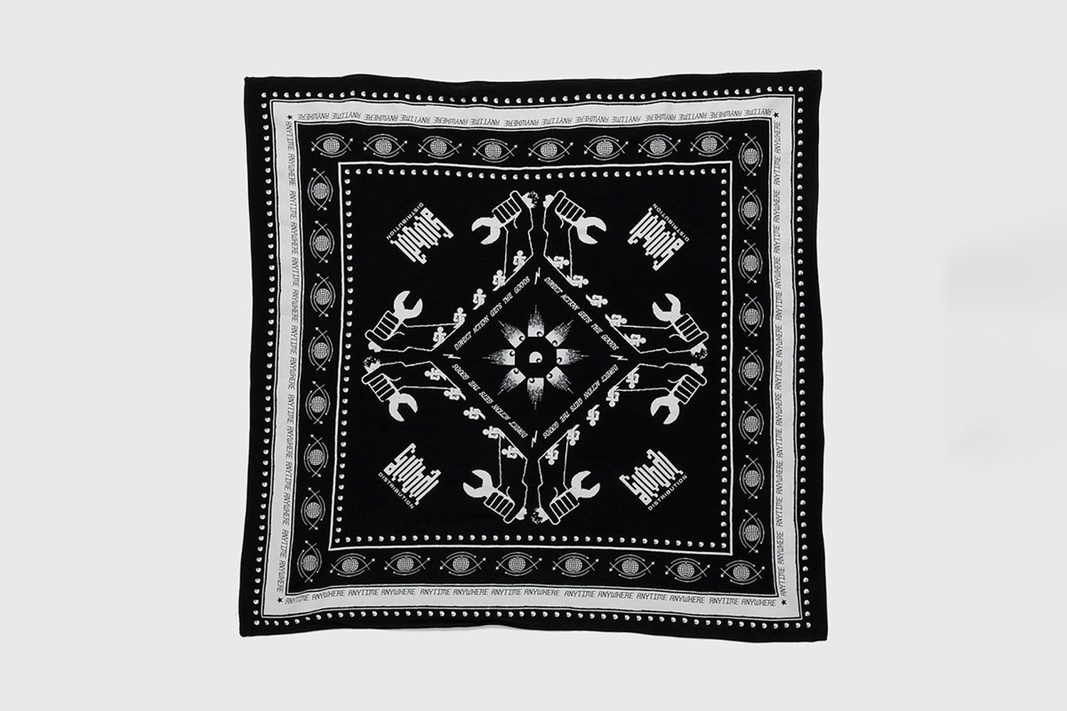 9 of the Best Bandanas to Wear in 2022