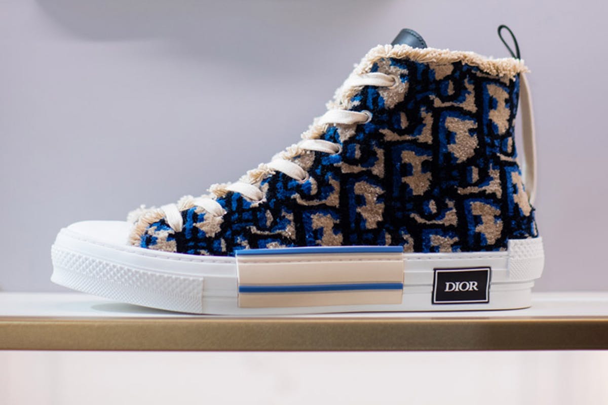 Get Your Best Look Yet at the Knock-Out Kicks & Accessories in Dior Men ...