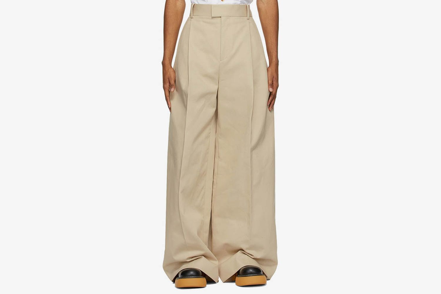 Big Pants, Little Shirt Season Is Finally Here: Get the Look