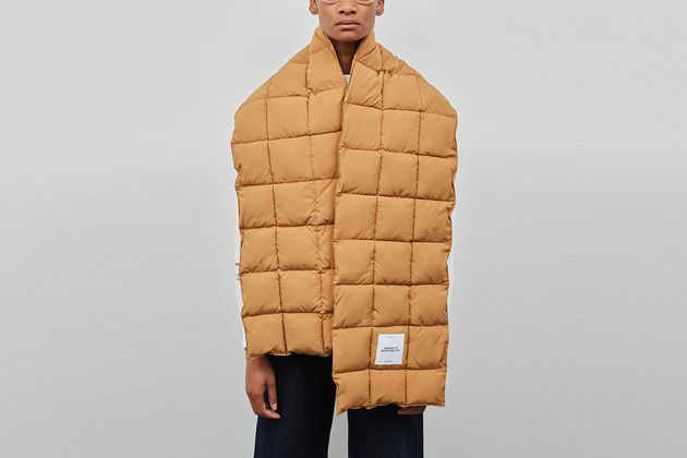 Down Scarves to Wear in Winter 2021: A Buyer's Guide