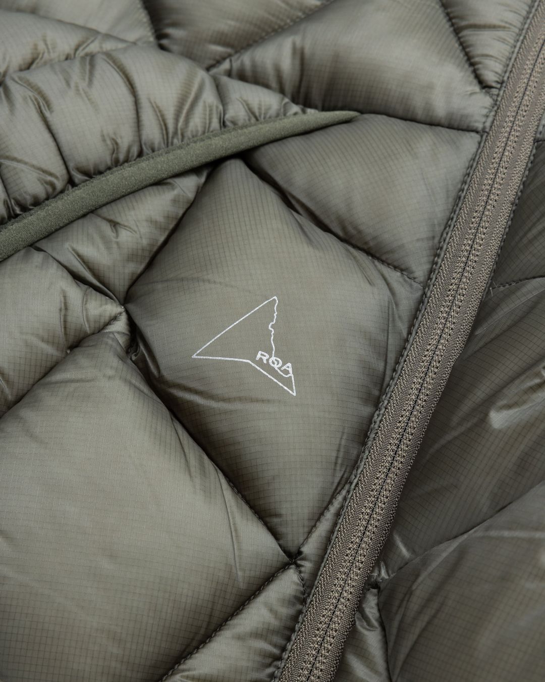 ROA – Light Down Jacket Green | Highsnobiety Shop