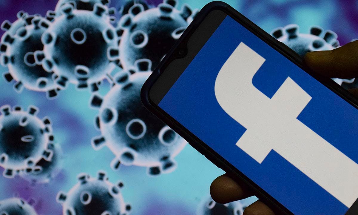 Facebook Finally Makes Dark Mode Available for Desktop Users