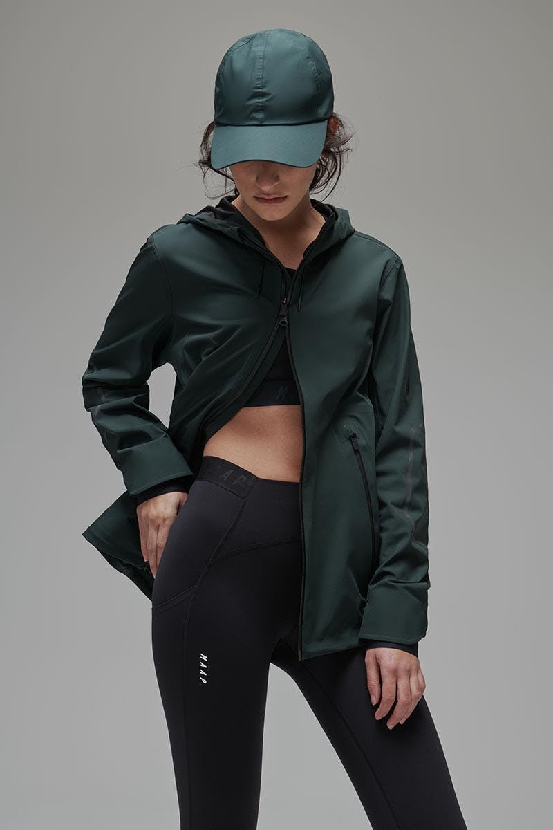 MAAP Updates Transit Apparel Collectionfor SS22