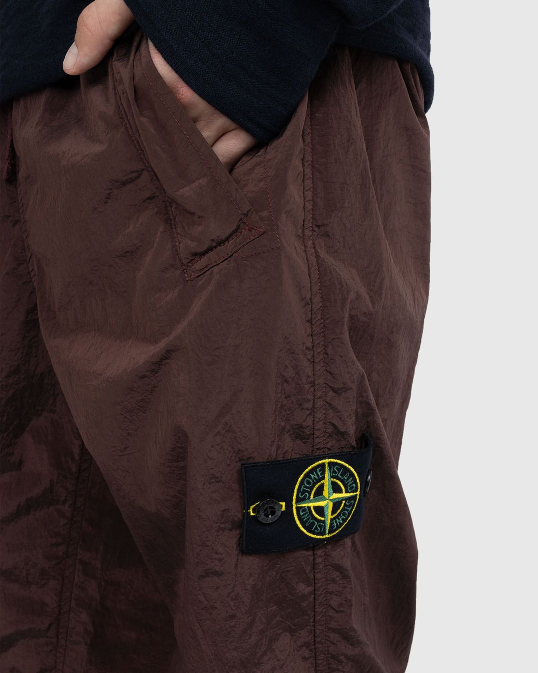 Stone Island – Nylon Metal Pants Maroon | Highsnobiety Shop