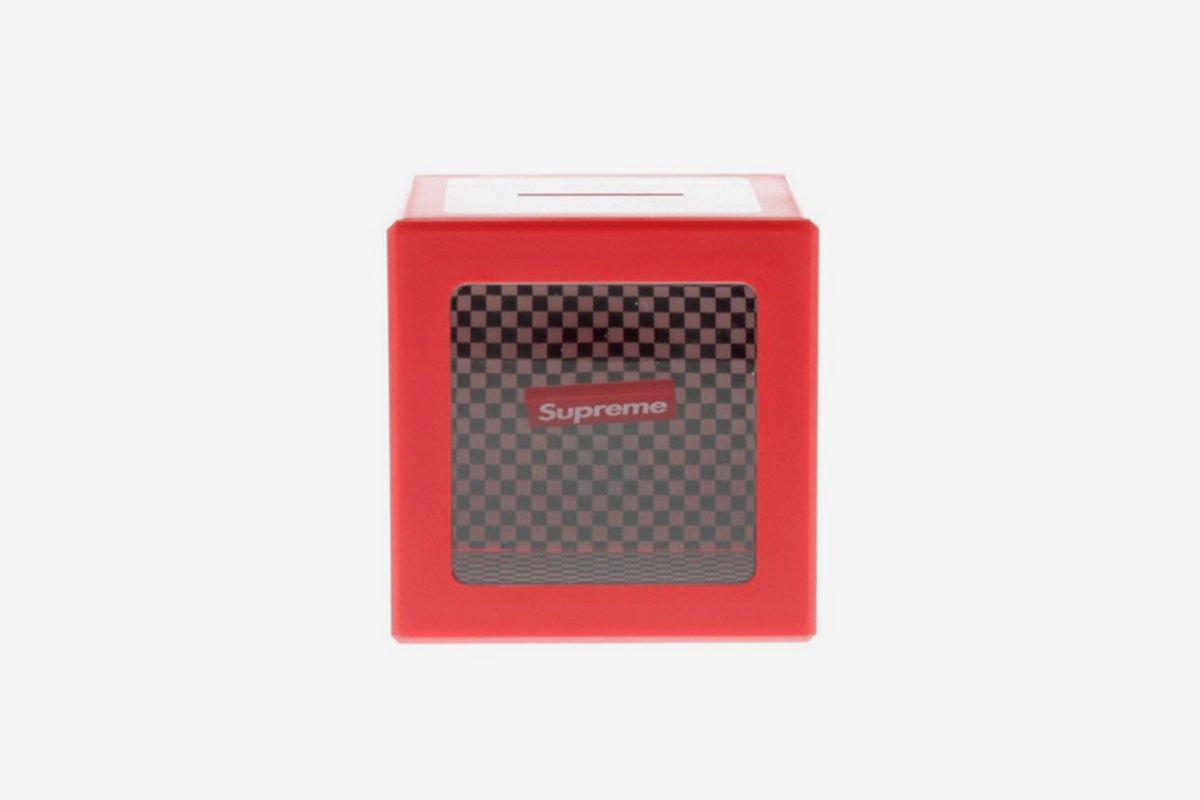 Here's the Best-Selling Supreme Accessories at StockX