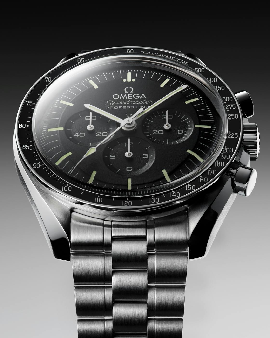 OMEGA's Buzz Aldrin Portrait Celebrates Moon Watch, 1969 Landing