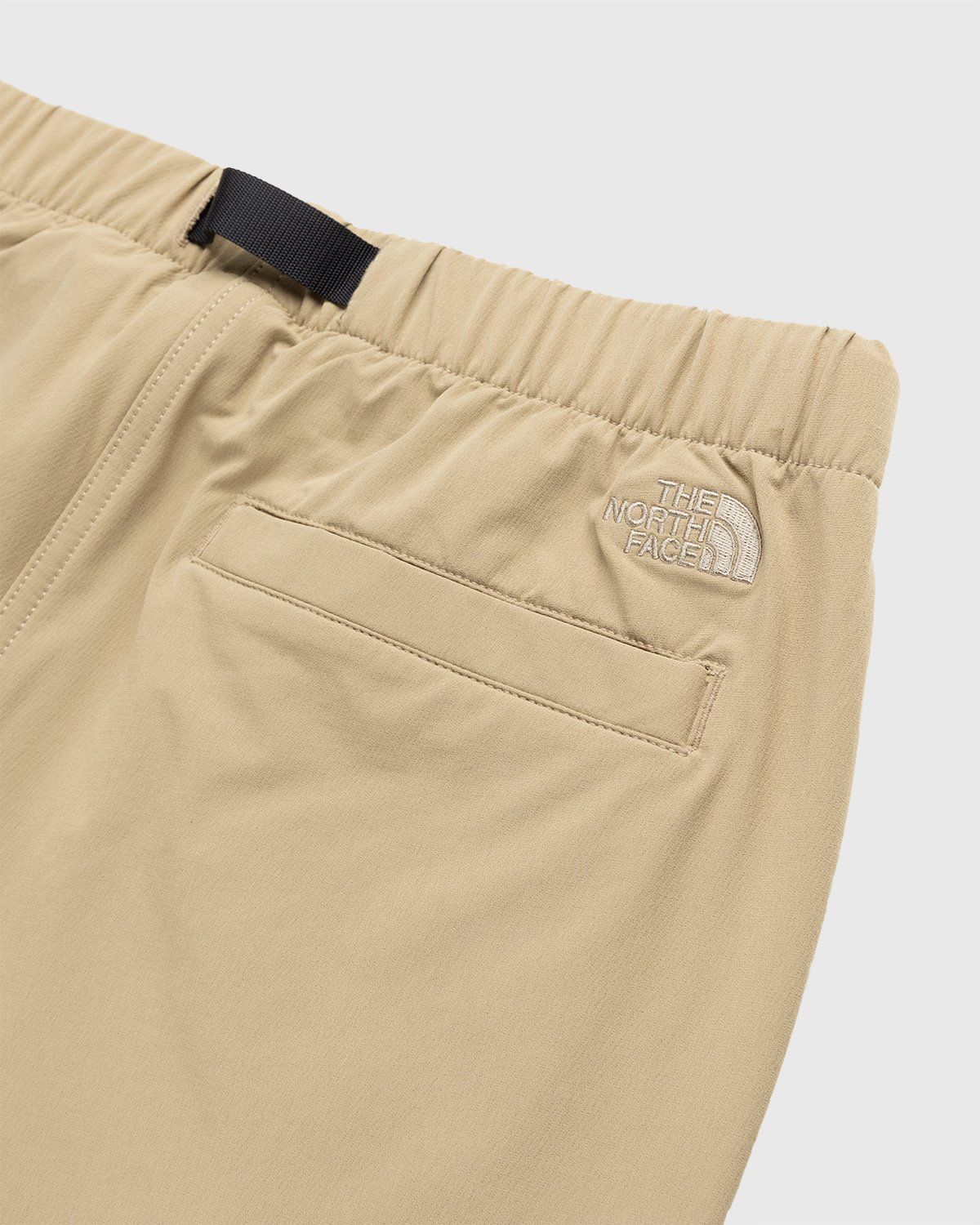 The North Face – Tech Easy Pant Kelp Tan | Highsnobiety Shop