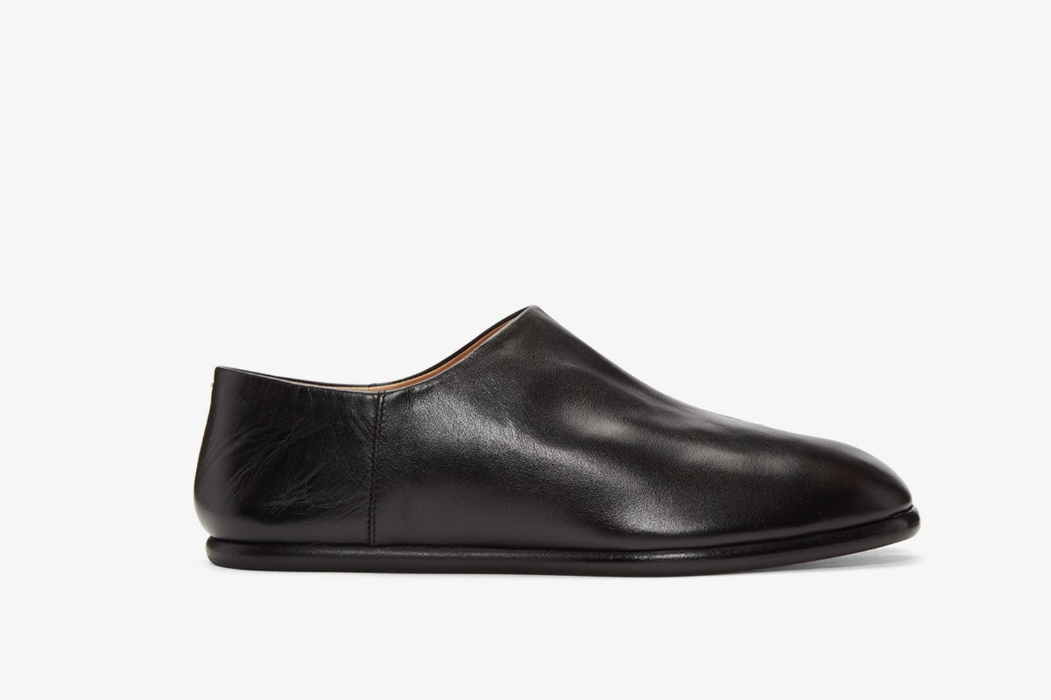 Tabi Footwear: A Guide to The Japanese Split-Toed Shoe