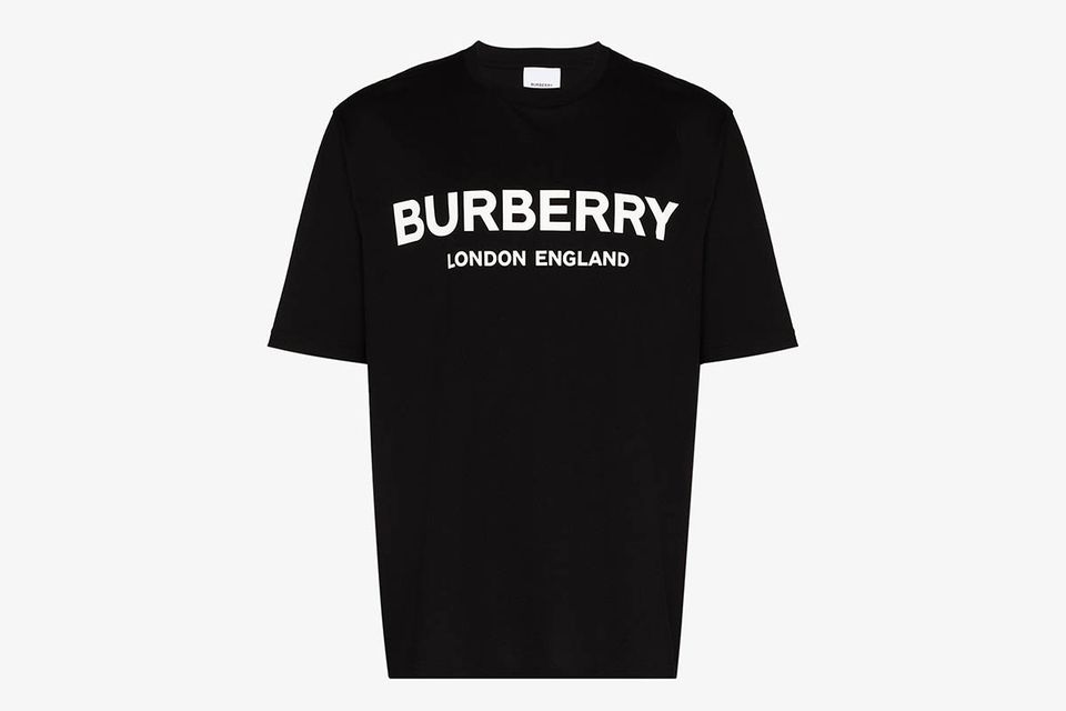 10 of the Best Bold T-Shirts to Wear in Spring 2021