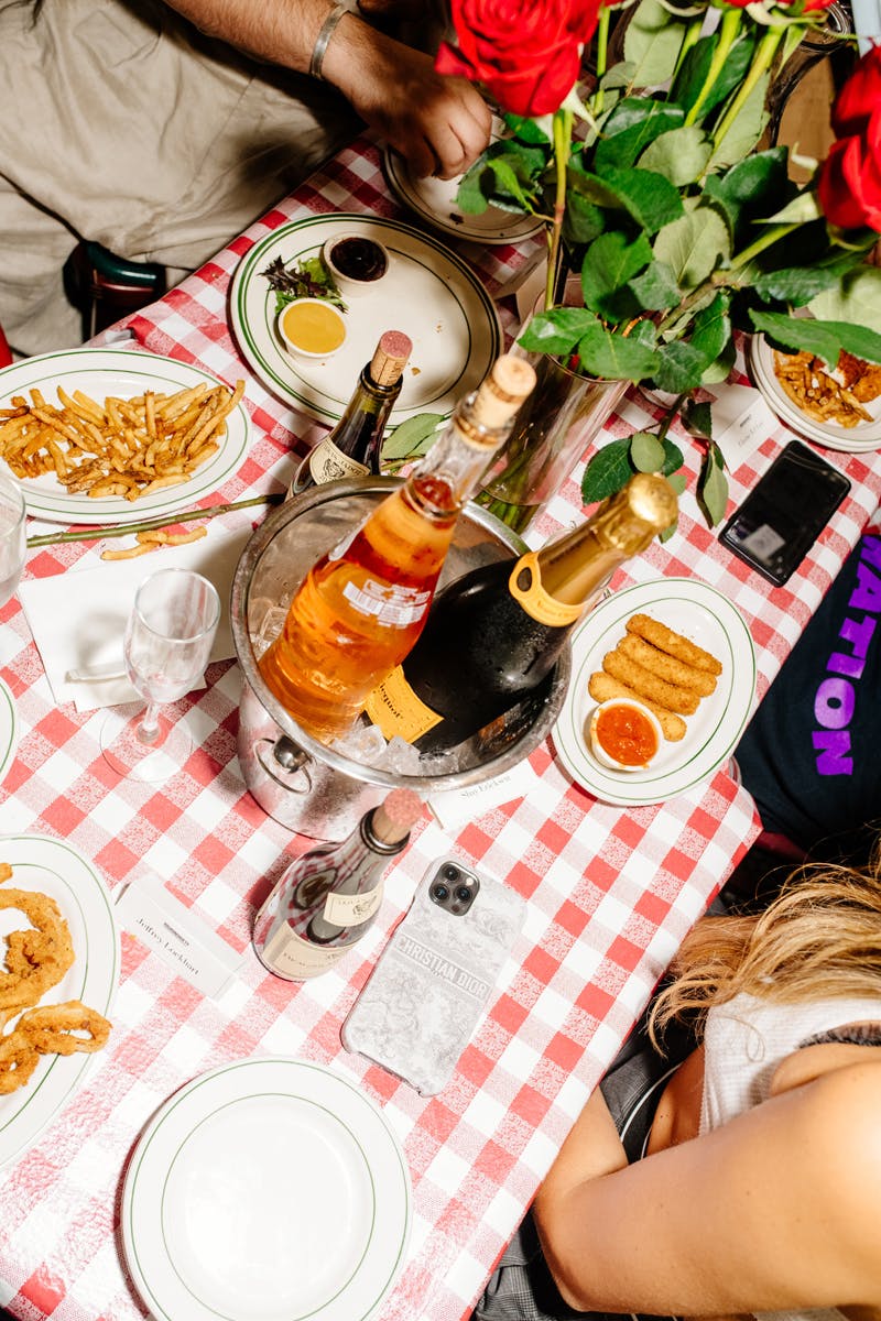 Highsnobiety Honors Willa Bennett: Fanelli's Dinner & House Party