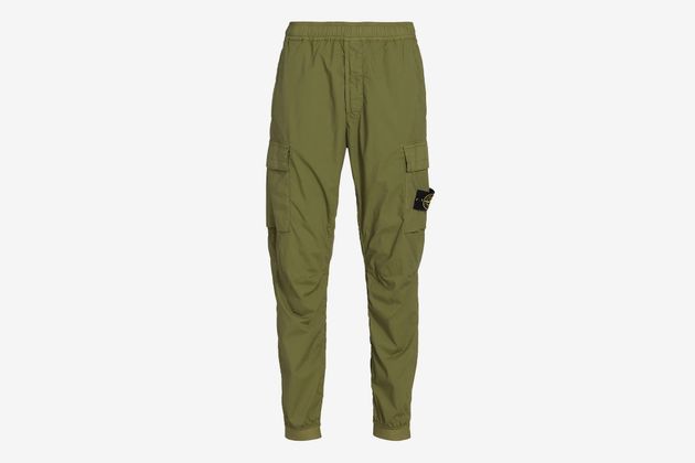 Lightweight Pants for Men: 10 Pairs to Wear in Spring/Summer 2022
