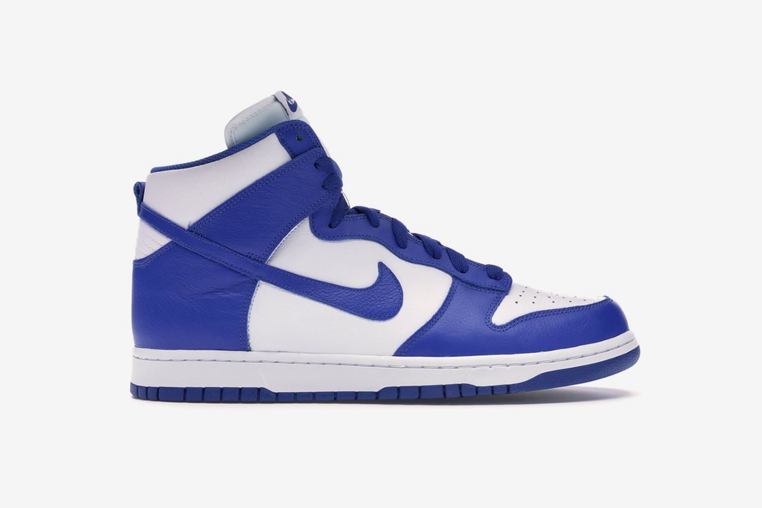 Secure the "Syracuse" & "Kentucky" Nike Dunk Sneakers Here