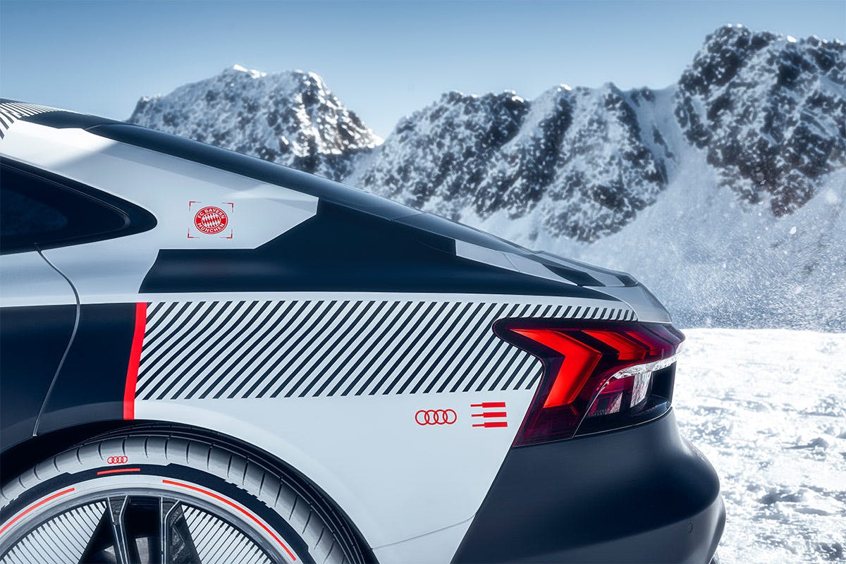 Audi Present Limited RS e-tron GT FC Bayern Edition