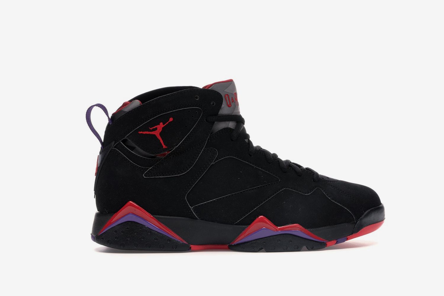 The 6 Sneakers Michael Jordan Wore When He Became a Champion