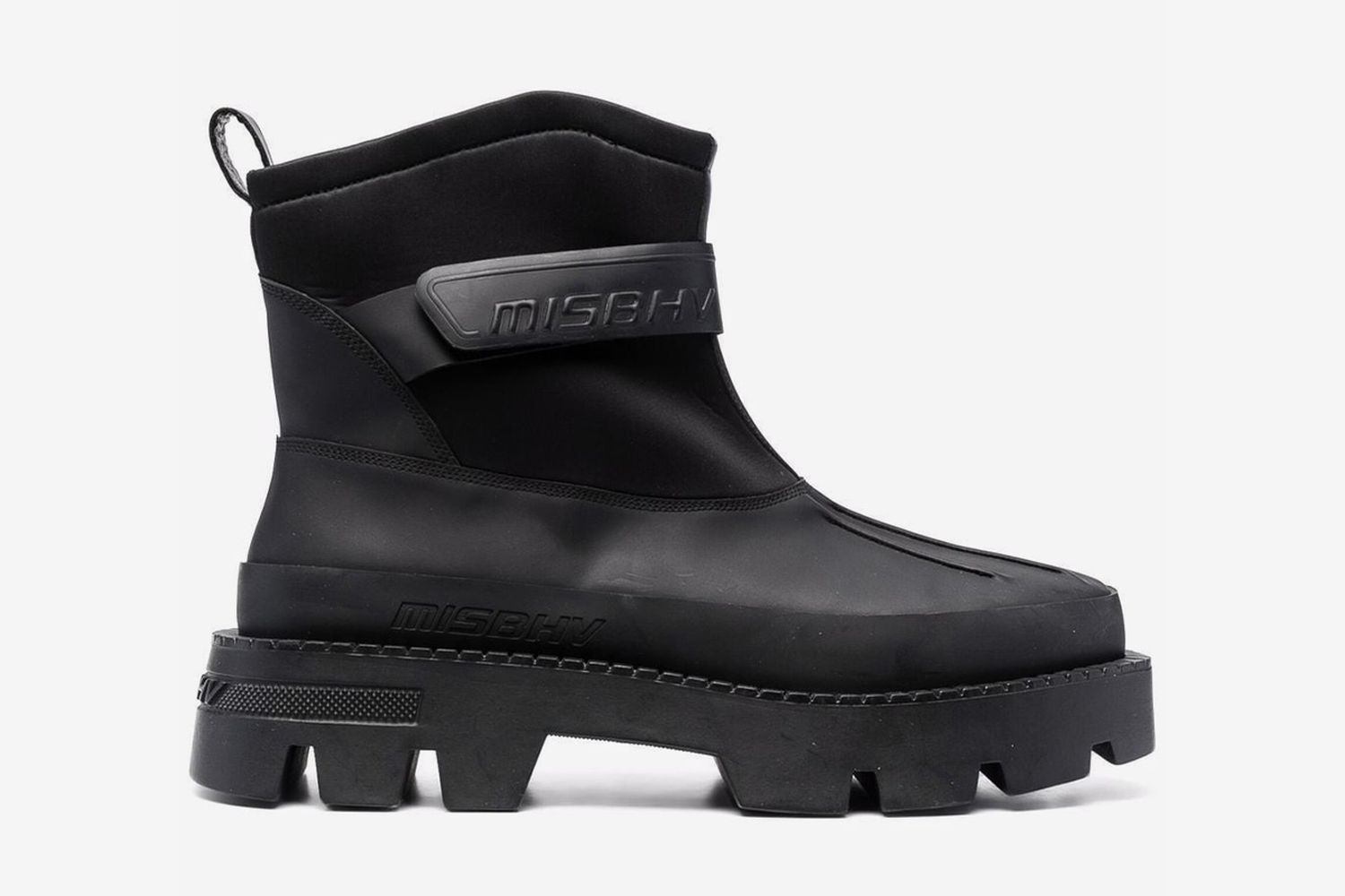 10 of the Best Chunky Boots for Winter 2021
