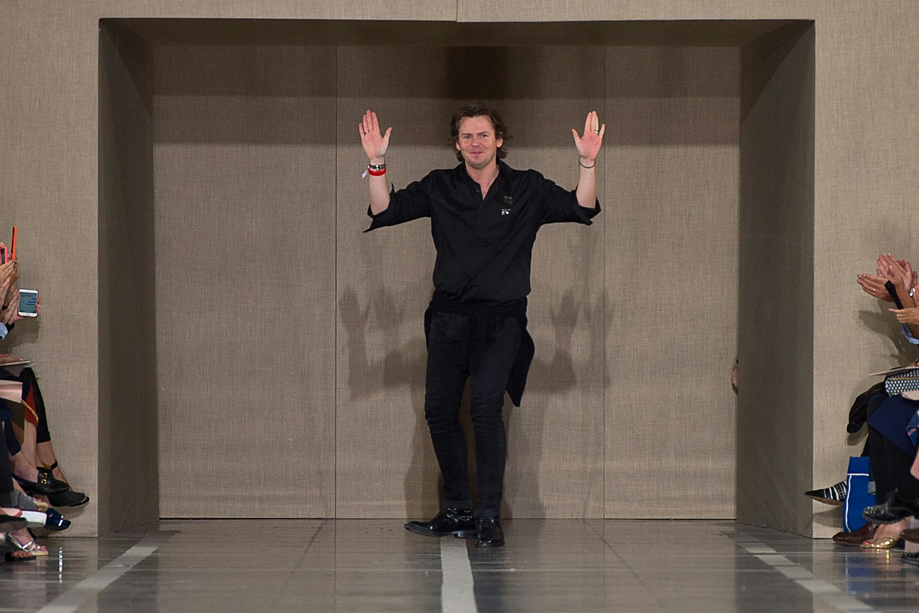 Christopher Kane, Seeking a Buyer, Prepares to Shutter
