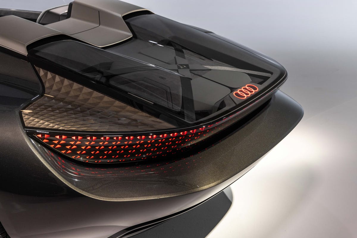 Audi's Skysphere Concept Car Is a Self-Driving Shapeshifter