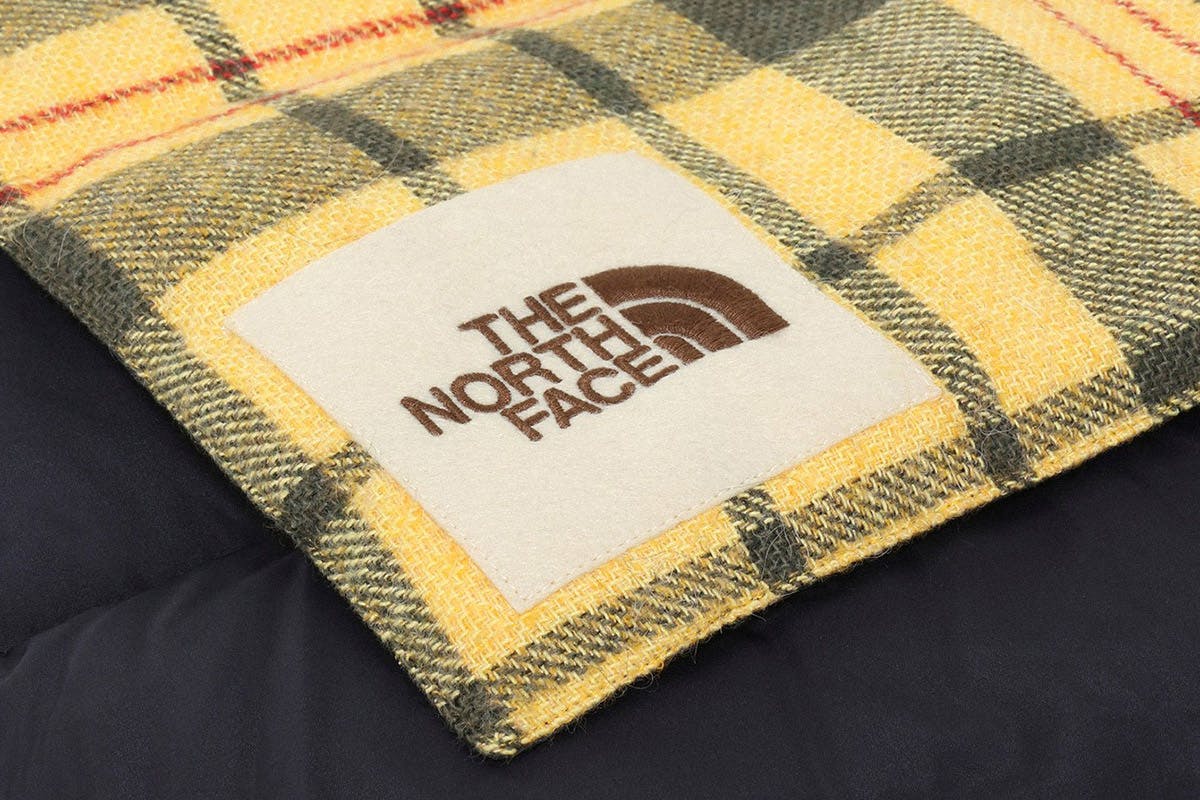 Down Scarves to Wear in Winter 2021: A Buyer's Guide