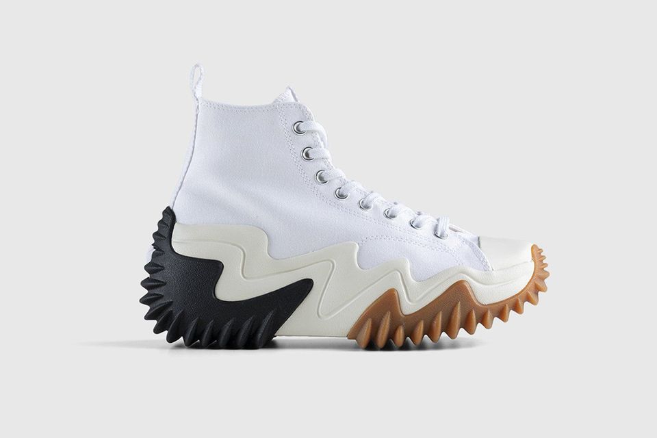 Converse Weapon: A Brief History of the Iconic Basketball Shoe