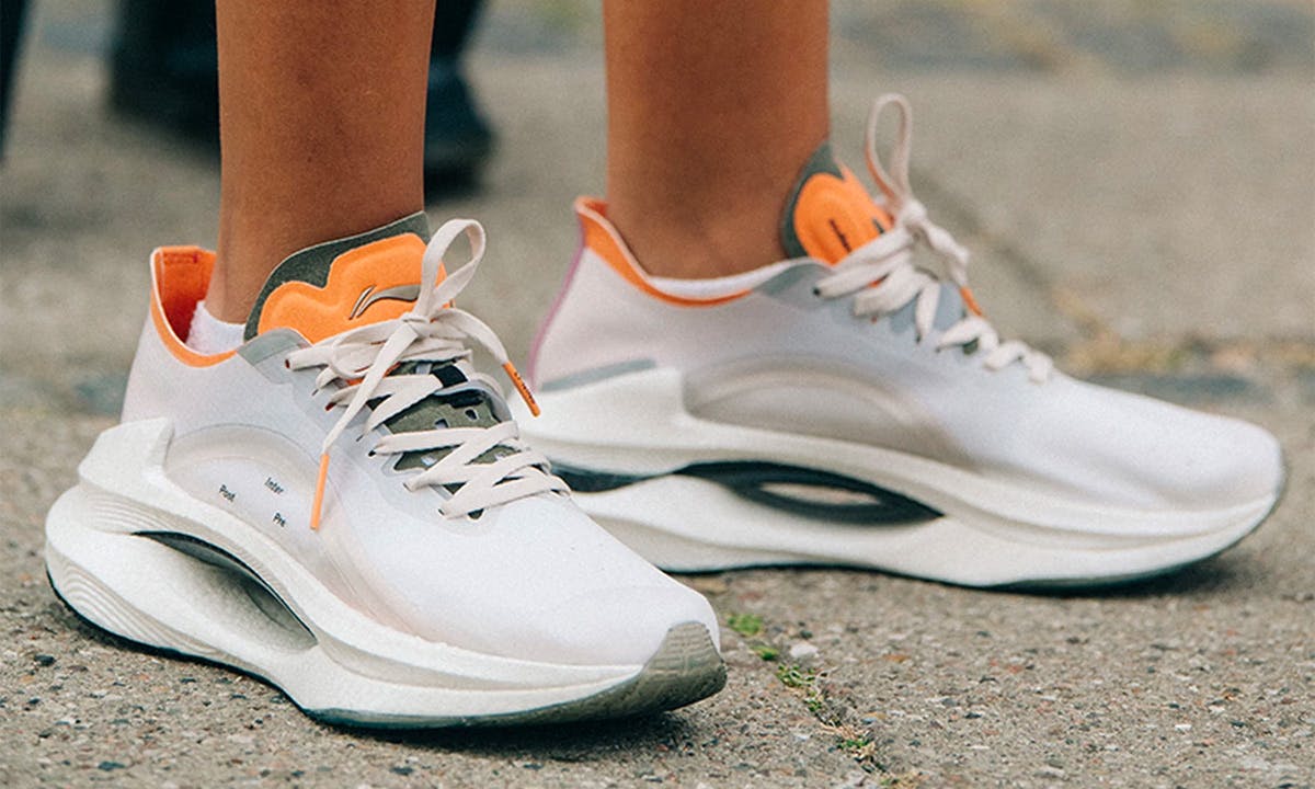 The 8 Best Lightweight Sneakers to Buy for Summer (2021)