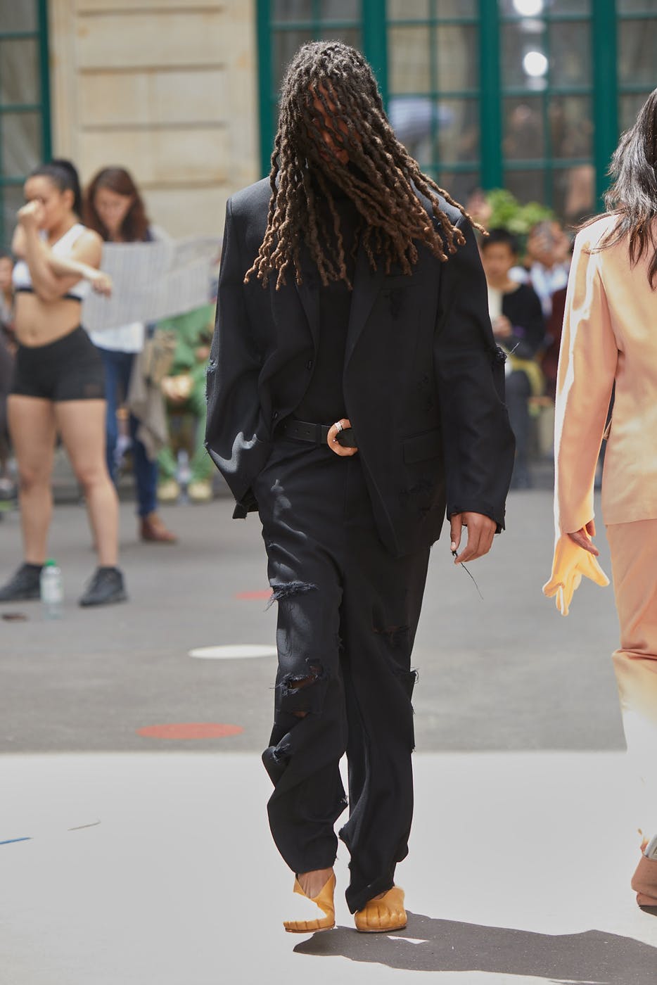 Doublet SS23 Runway: Masayuki Ino's Headless Models, Toe Shoes