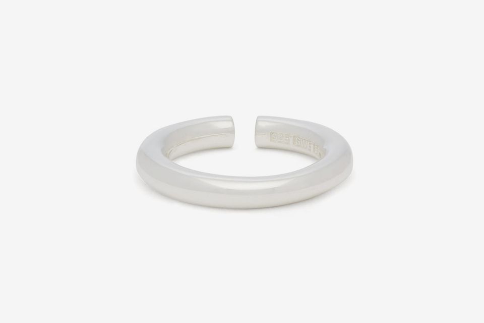 The Best Rings For Men, From the Minimal to the Ostentatious
