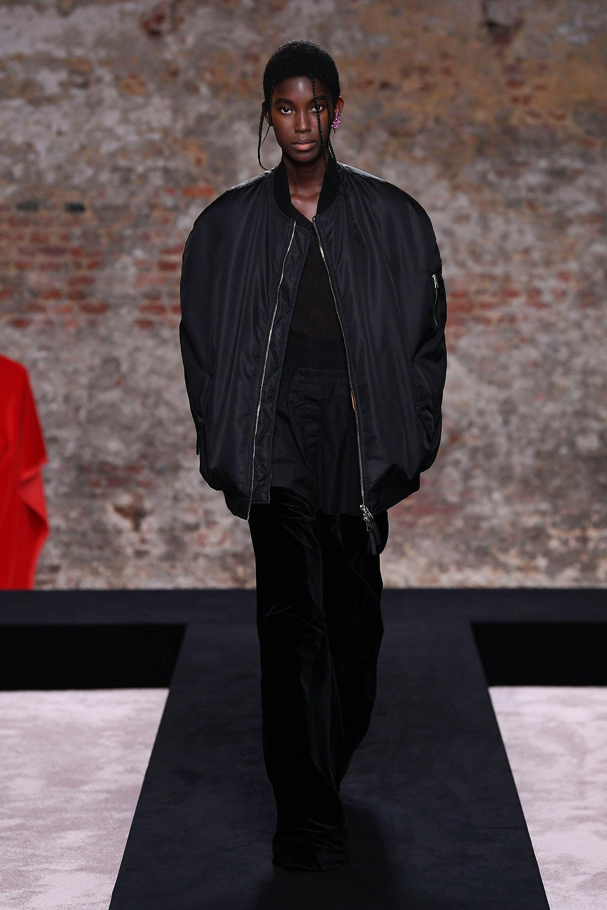 Raf Simons Fall/Winter 2022 Men's & Women's Runway Collection
