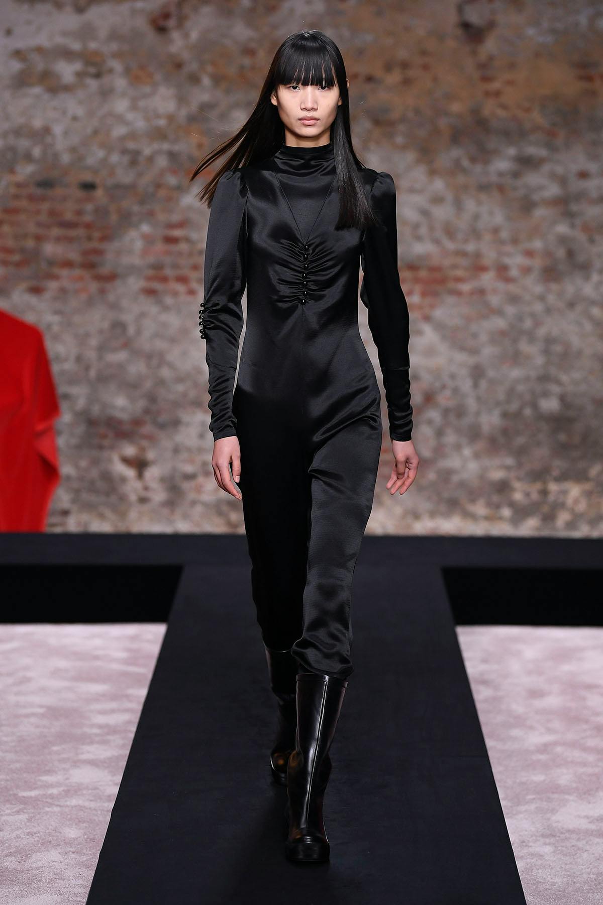 Raf Simons Fall/Winter 2022 Men's & Women's Runway Collection