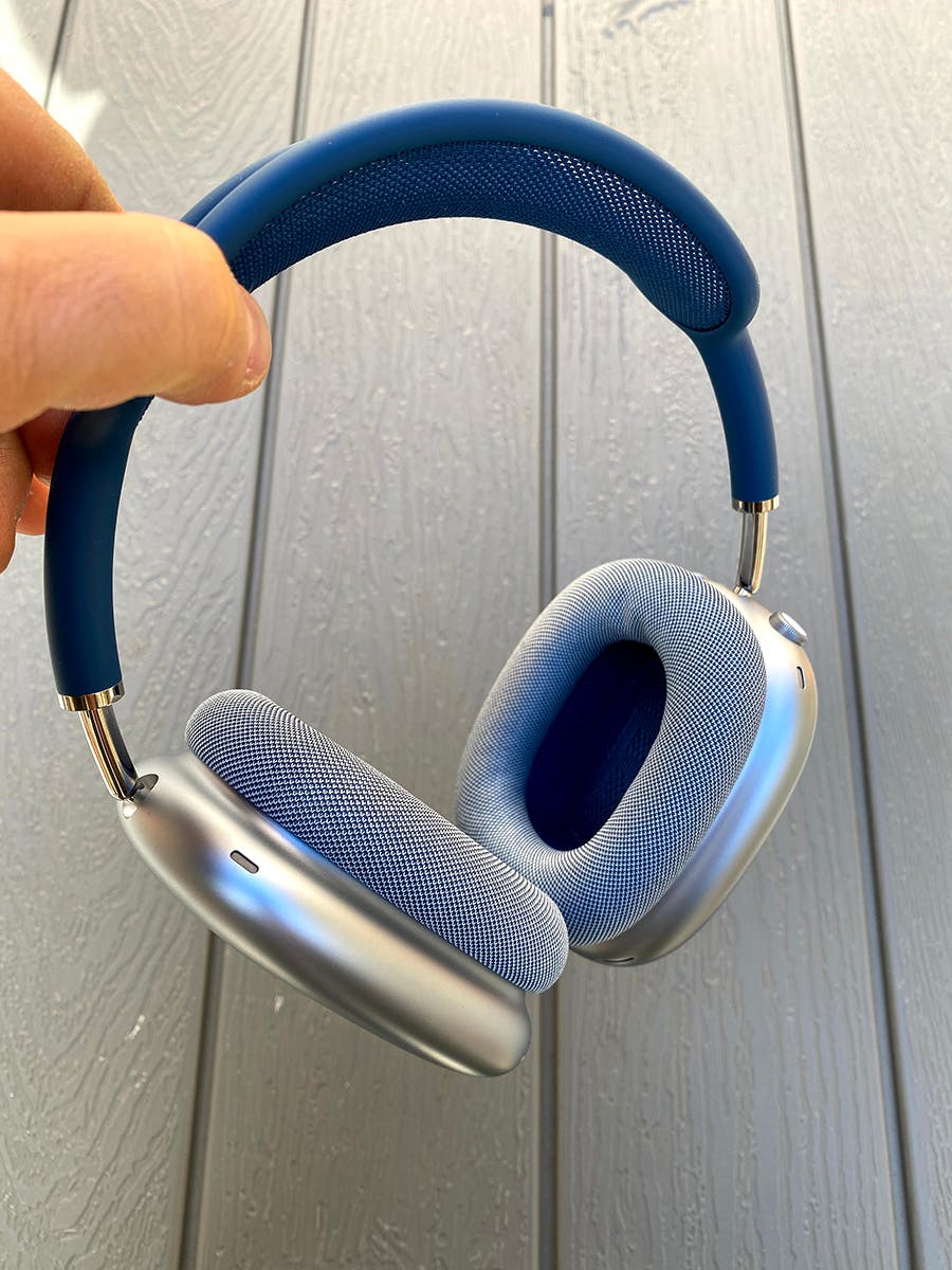 An Exclusive Review of Apple's New AirPods Max