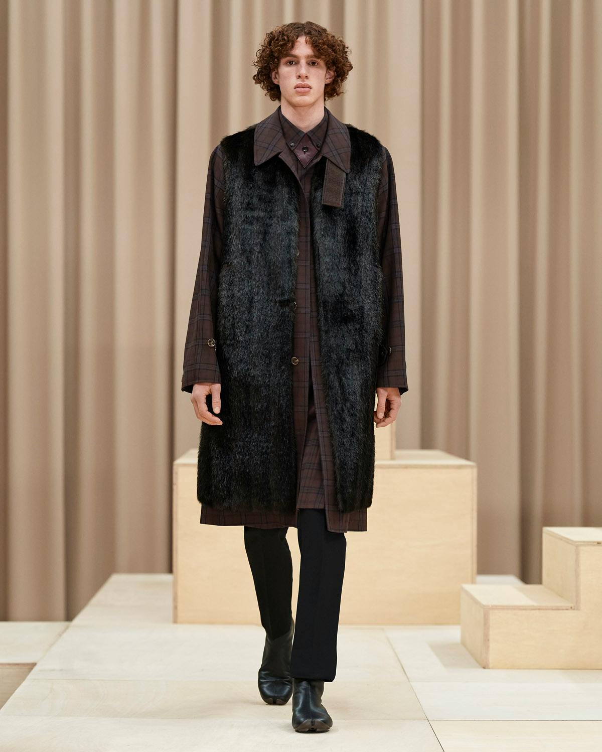 Burberry Celebrates the Outdoors, Inside Through a Screen?