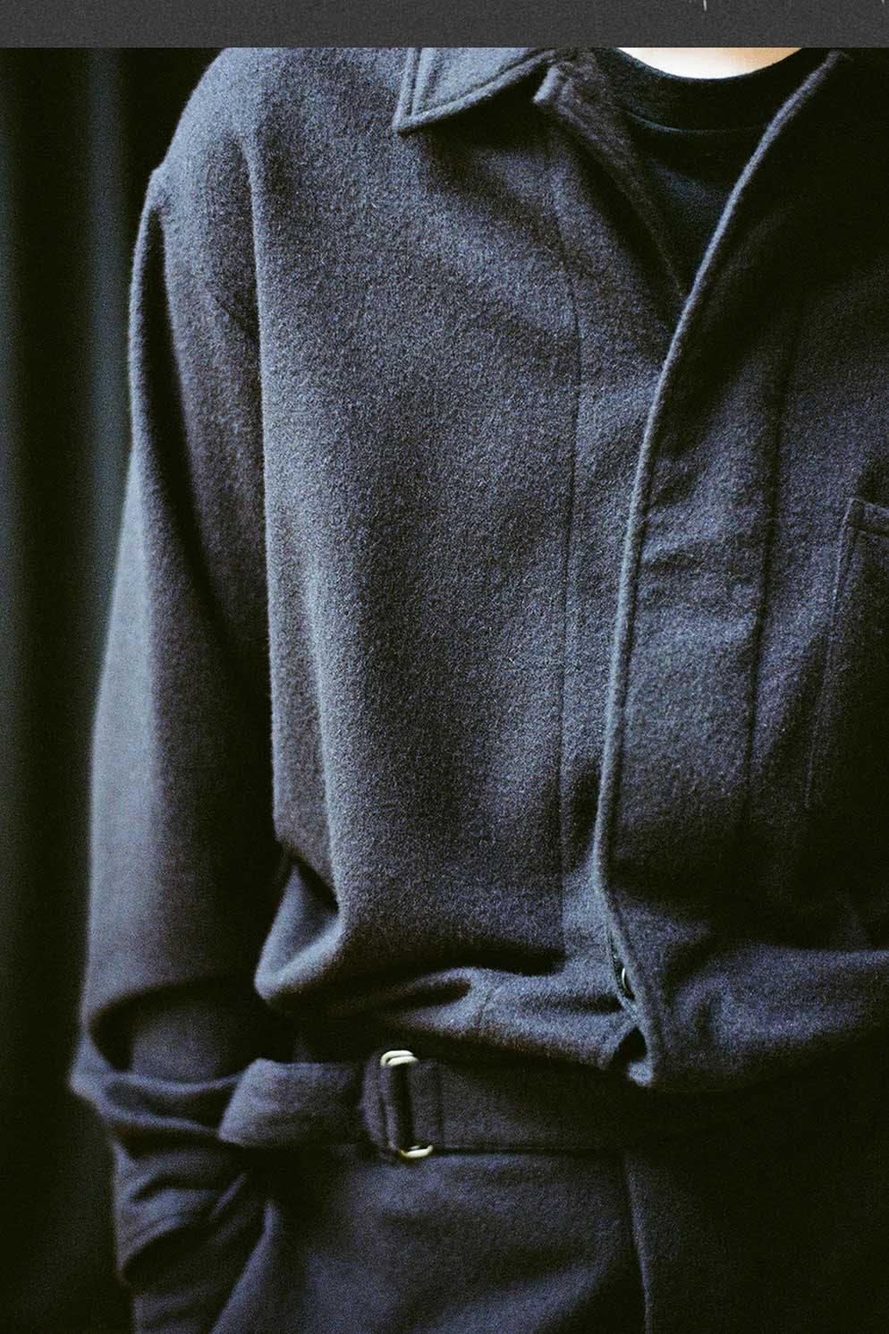 Comoli's FW22 Clothing Collection Epitomizes Japanese Minimalism