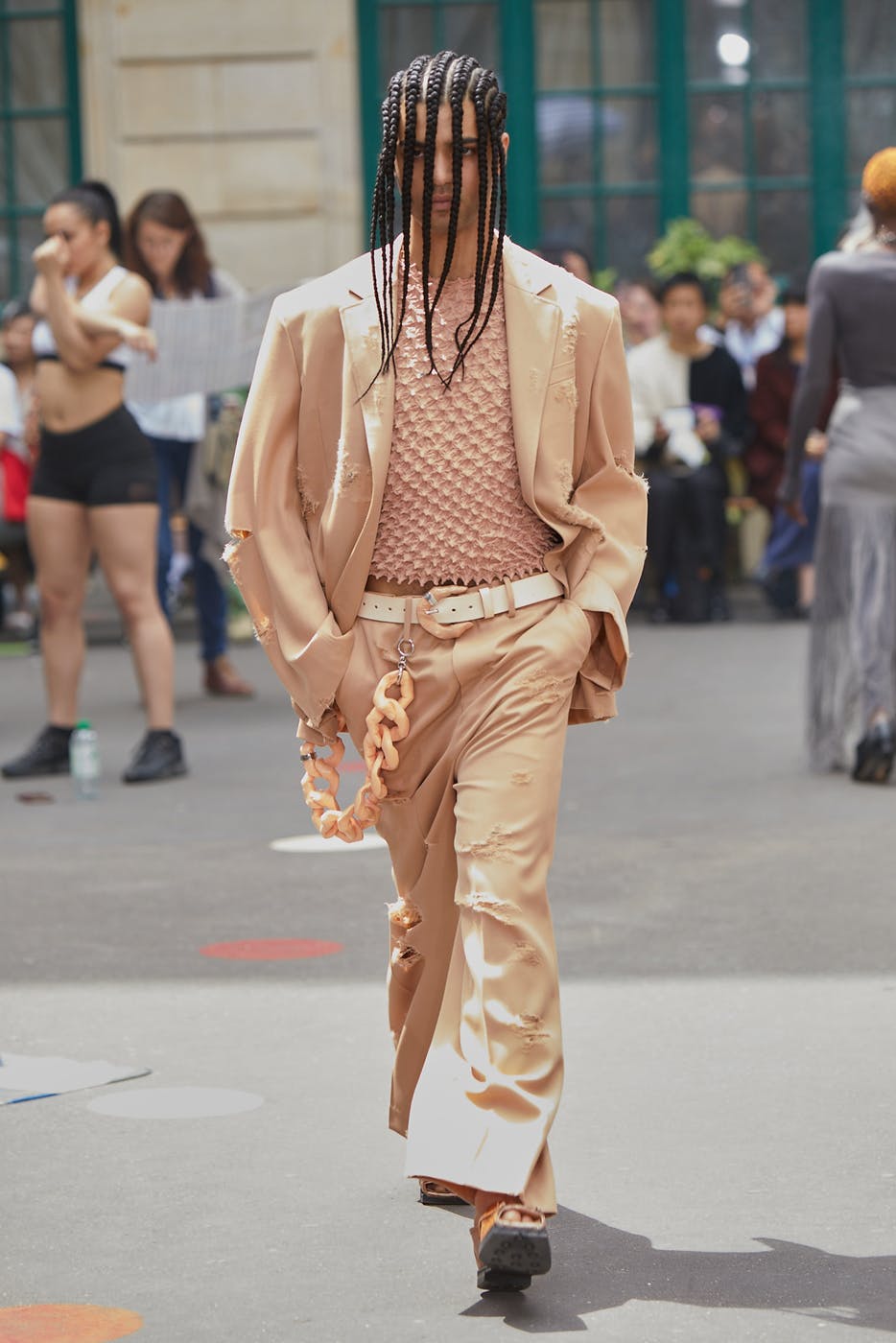 Doublet SS23 Runway: Masayuki Ino's Headless Models, Toe Shoes