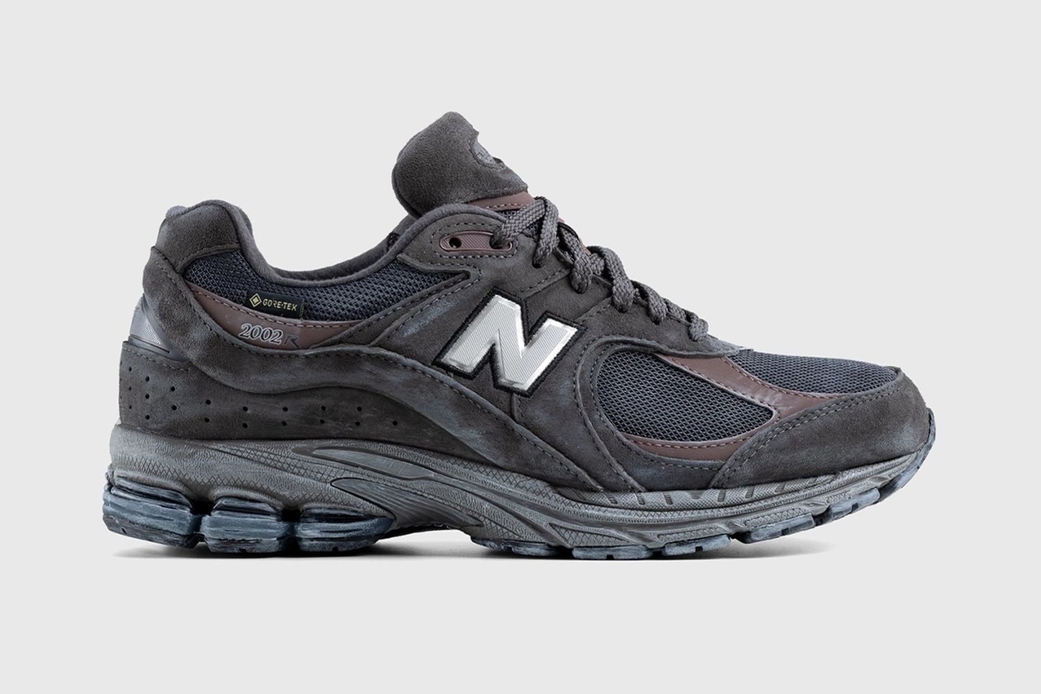 These New Balance Sneakers Got Fresh Colorways For 2022