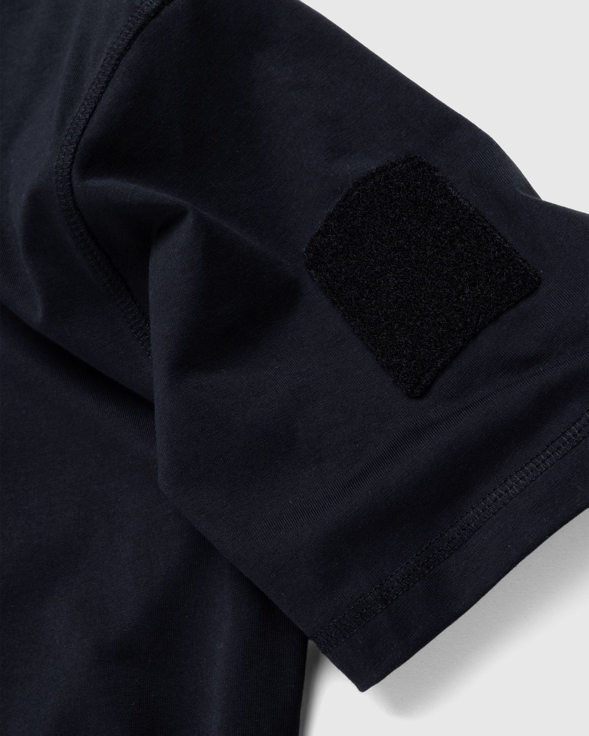 Affix – DUAL VELCRO T-SHIRT | Highsnobiety Shop