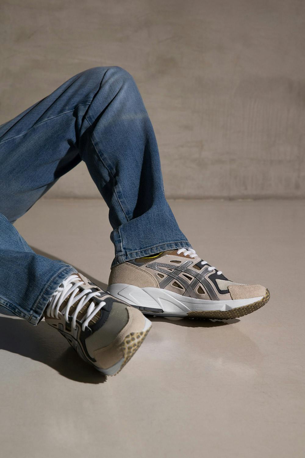 The ASICS GEL-DS Trainer Steps Out in Cream & Silver