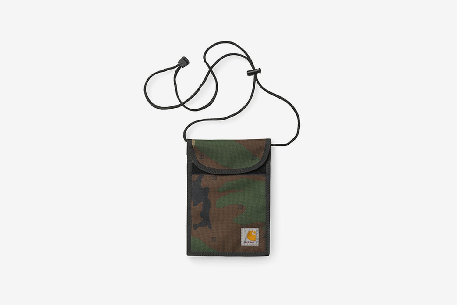 8 of the Best Neck Wallets for Every Budget