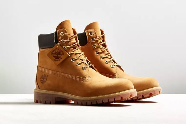 '90s Hip-Hop Fashion: Brands & Trends That Defined the Decade