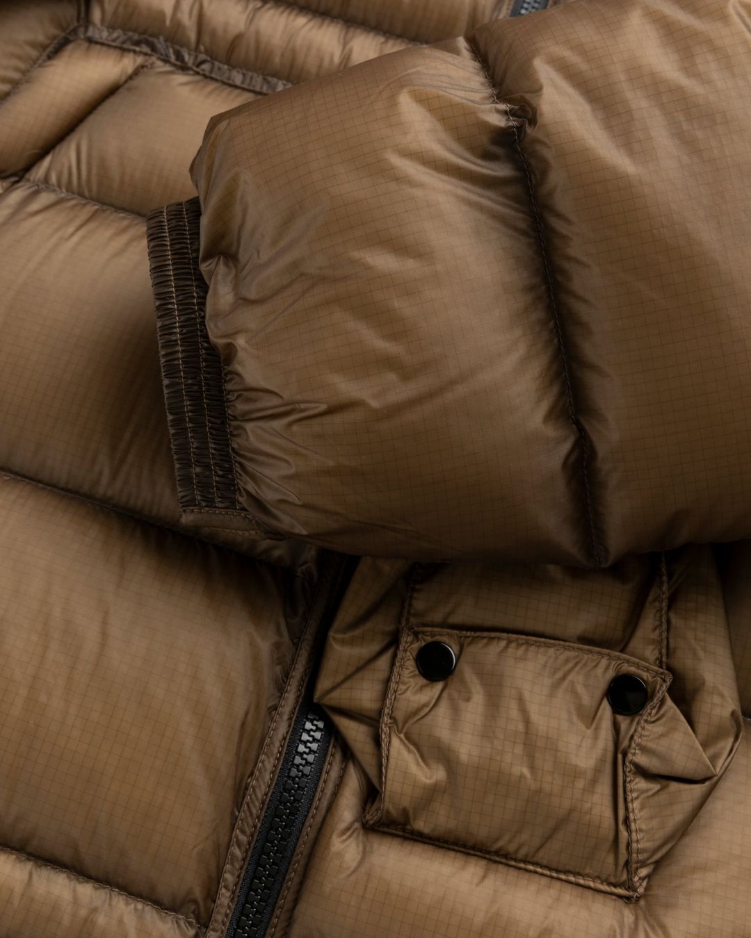 C.P. Company – DD Shell Hooded Down Jacket Brown | Highsnobiety Shop